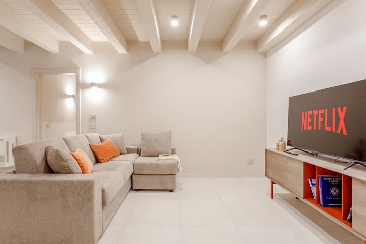 Modena Historic Center · Elegant Family Apartment - Modena