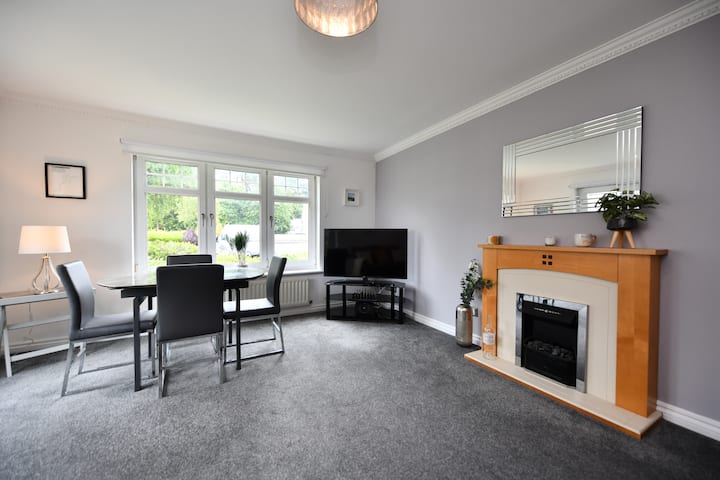 Luxury Turnberry 2 Bedroom Apartment - Girvan