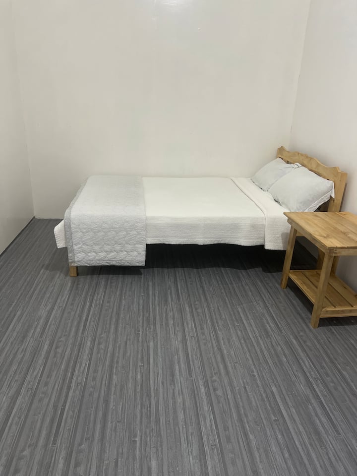 Welcome To My Blue House A Home Away Home - Dipólog