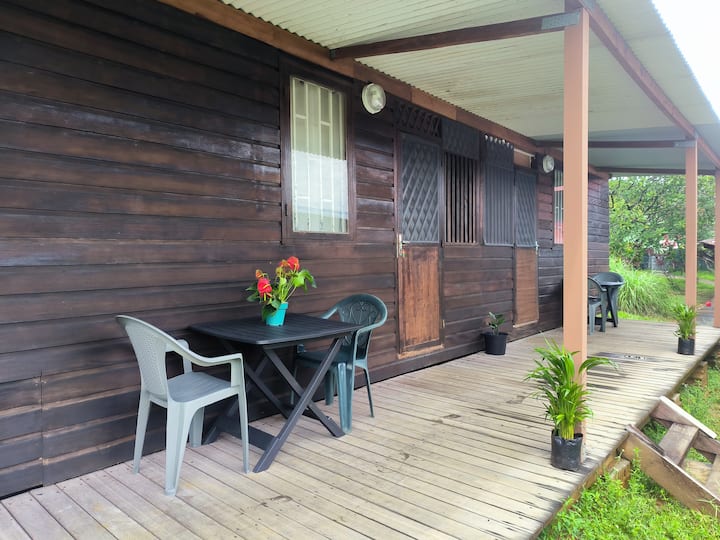 I. Bungalow Amaryllis - Guyane française