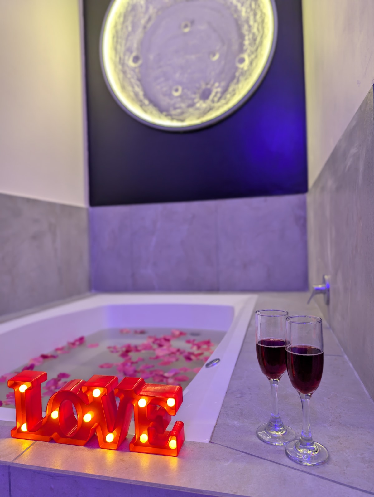 suite luna style glamping, m@tel seulement pour les couples - Maisons à ...