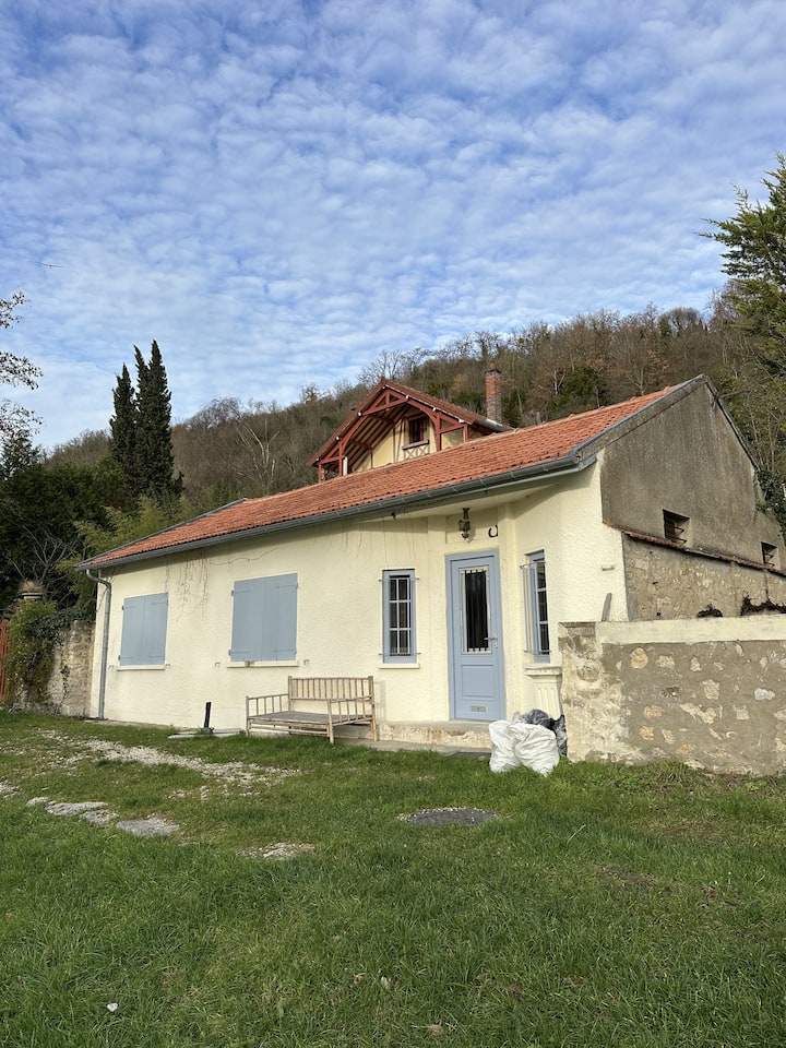 Maison En Bord De Seine Avec Kayak Et Ponton Privé - La Roche-Guyon
