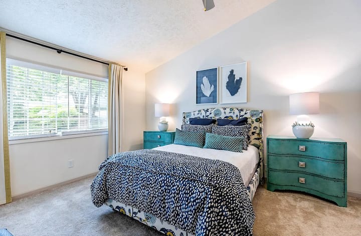 Cozy - Vincennes, IN