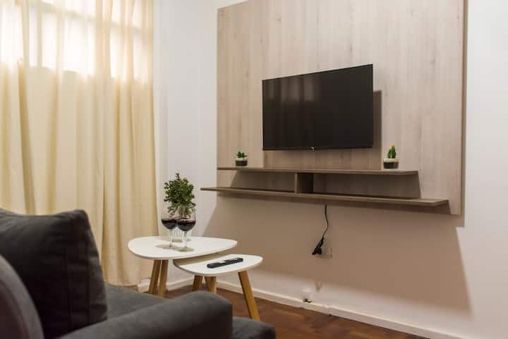 Privilegiada Ubicación, Frente A Plaza España. - Chile