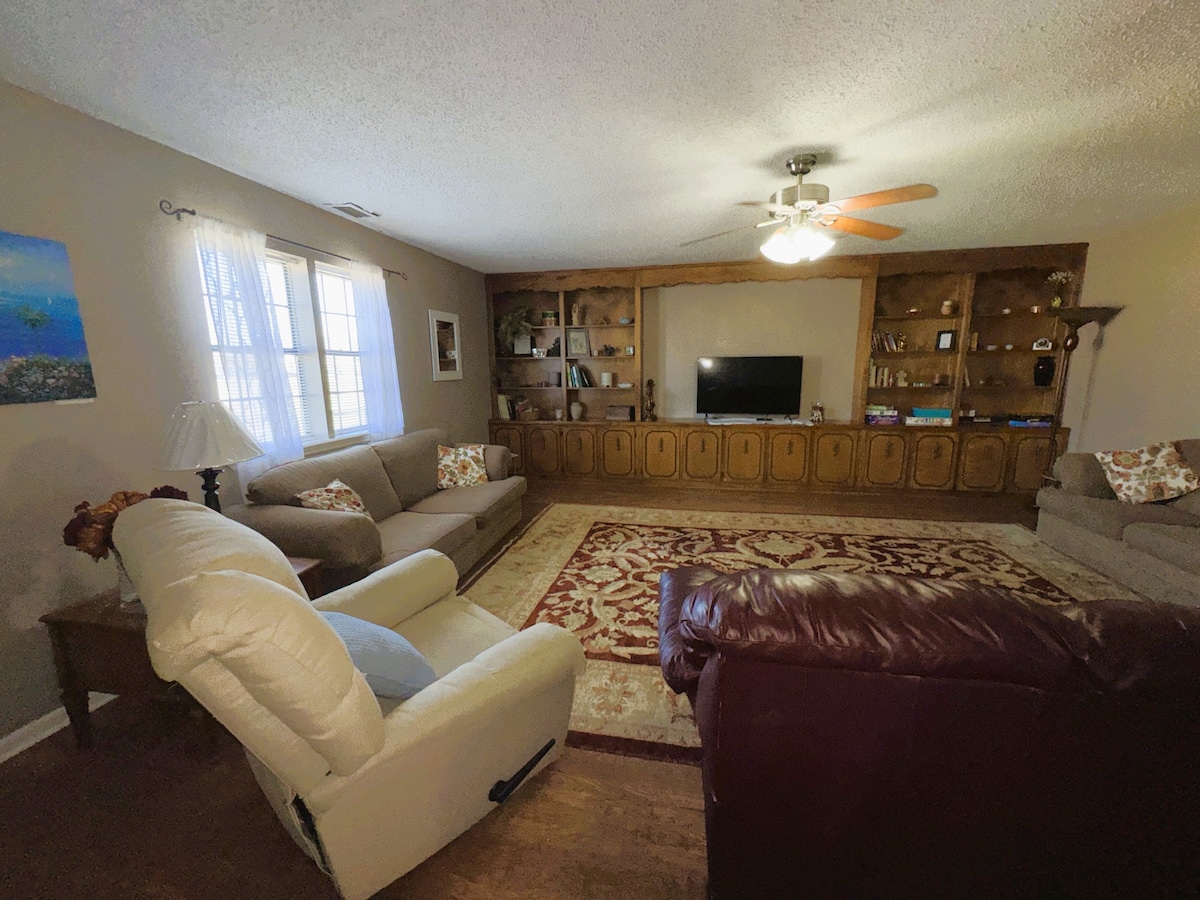 Parsonage House - Houses for Rent in Sherwood, Arkansas, United States ...