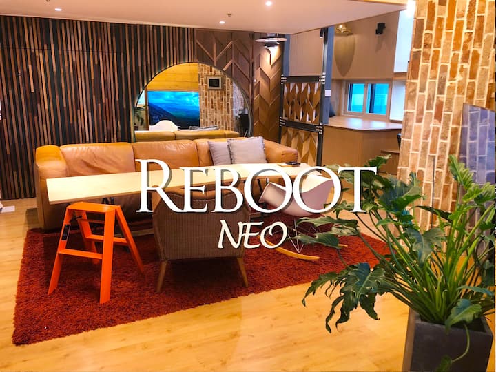 리부트-네오 Neo / 상무지구 스카이뷰 파티룸 - Gwangju