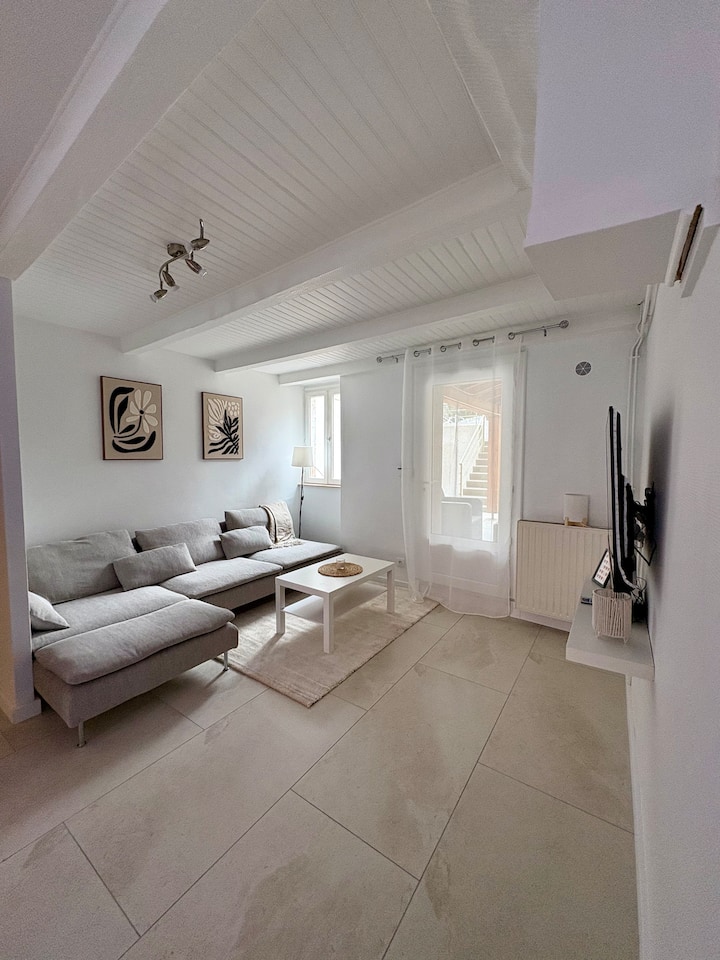 Maison Rénovée Avec Extérieur - Le Puy-en-Velay