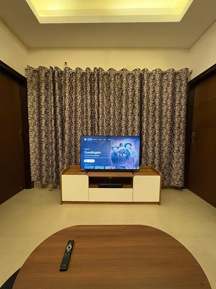 Skyline Serenity Entire Building - Delhi, India