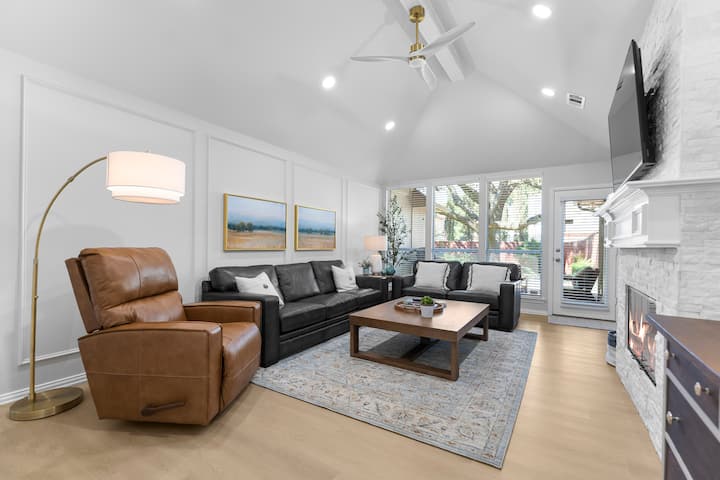 Grandfather Oak's House - Allen, TX