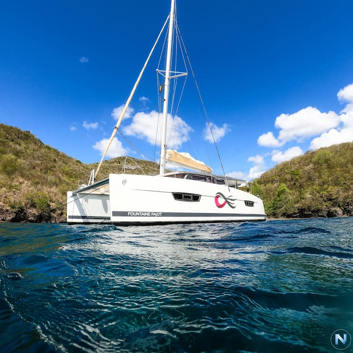 Catamaran Lucia 40 Récent Spacieux. - Les Anses-d'Arlet