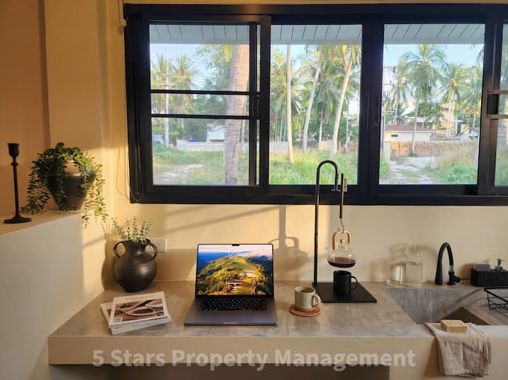 Matahari Hideaway 1: Soft Bed, 5 Min Drive Beach - Ko Pha-ngan