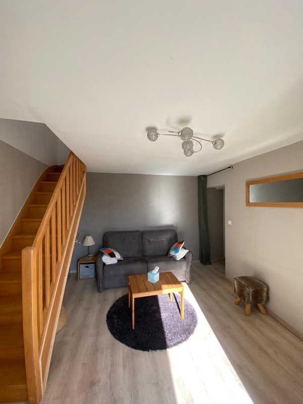 Small quiet house in the countryside - Houses for Rent in Andert-et ...