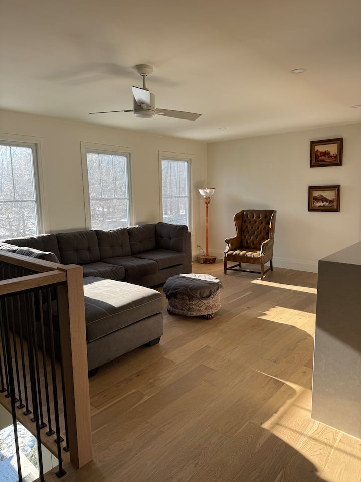 Cozy Ice Fishing Retreat - Innisfil