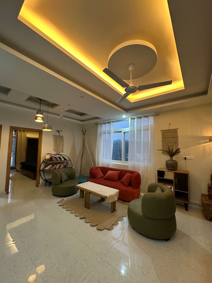 Simba’s Den: Central Dehradun's Boho-chic Hideaway - Dehradun