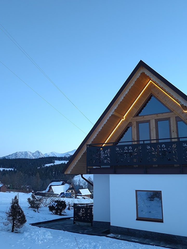 A Cottage With A View Of The Tatra Mountains - Kościelisko