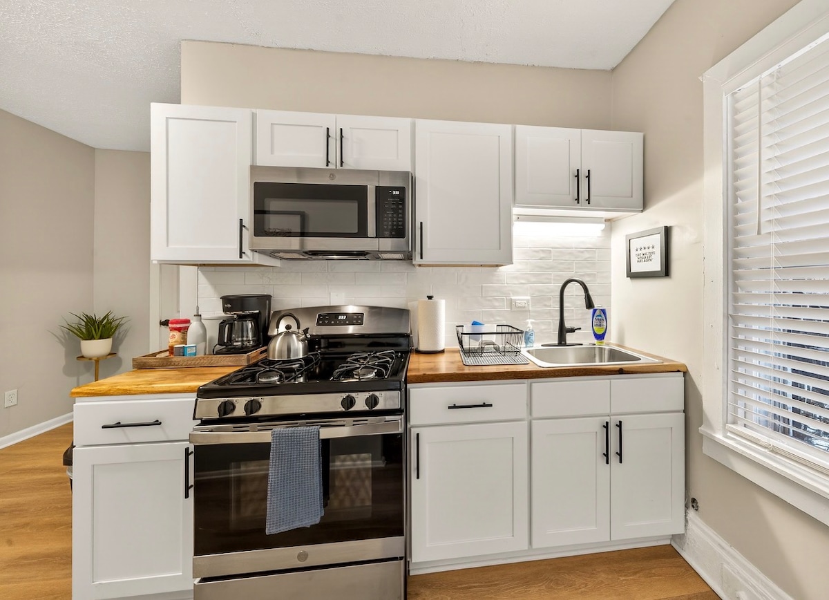 Studio historique East Ave~Chambre King~Accessible à pied~Central ...