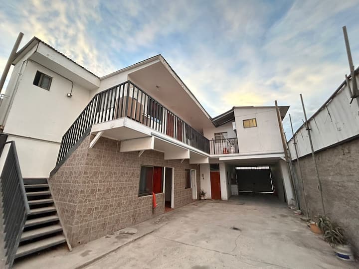 Se Arrienda Casa Hostal - Calama