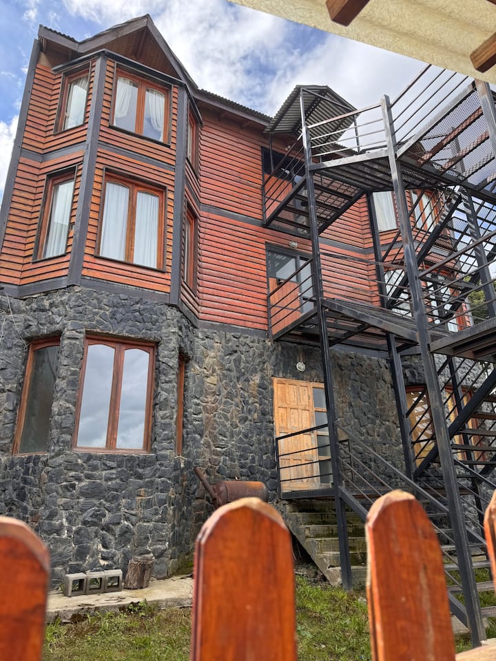 Departamento Zona Céntrica, Amplio Y Luminoso - Ushuaia