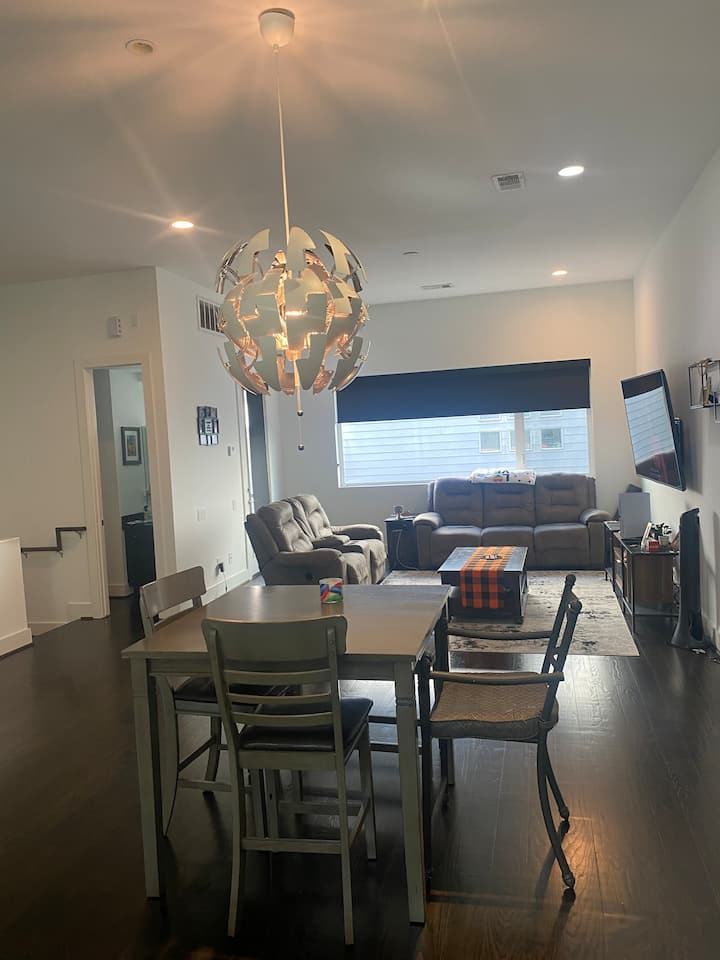 Drew’s East End Get Away. - Houston, TX