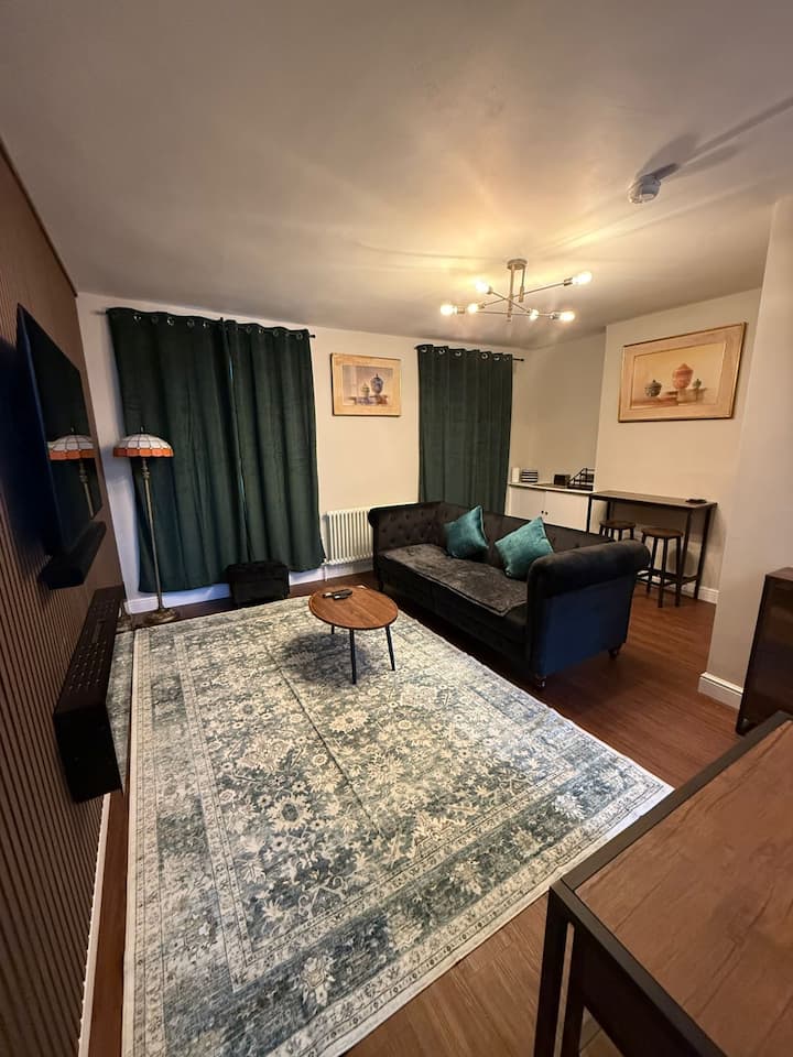 Timeless Spacious Apartment 1 Bedroom With Balcony - Tottenham Hotspur Stadium