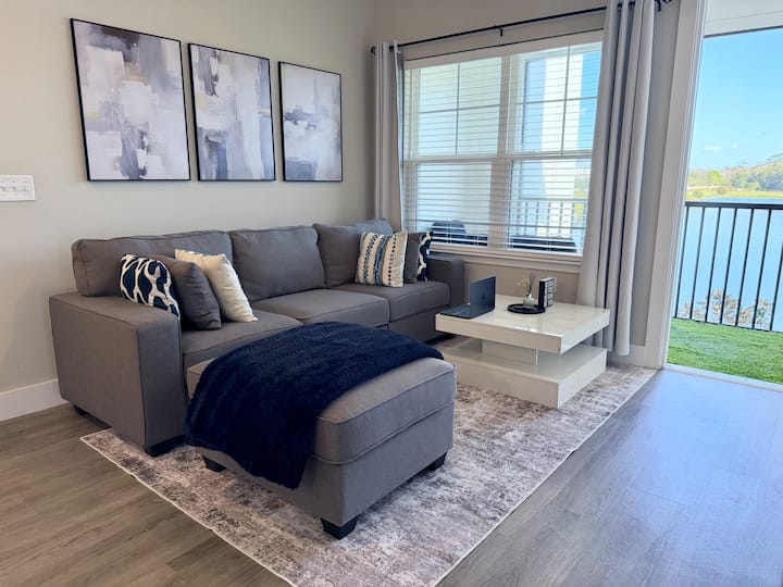 The Vue | Cozy Apartment | Central Orlando! - Orlando International Airport (MCO)