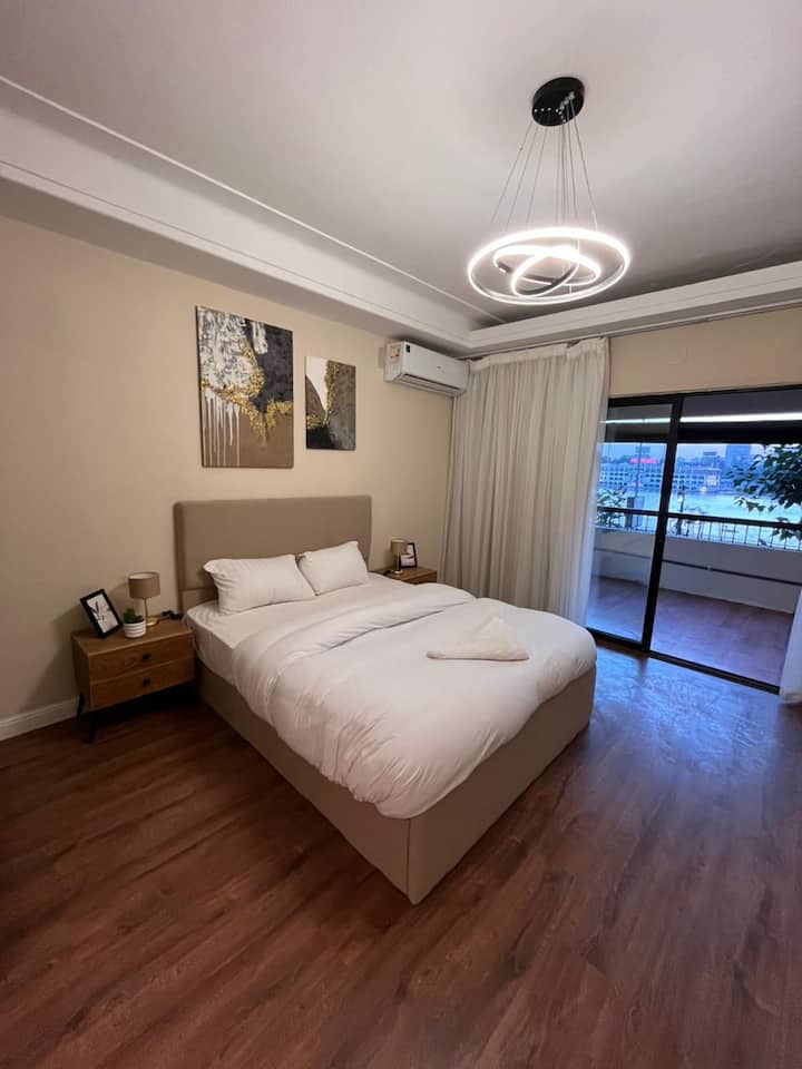 Besides Hilton Nile View Studio Es5 - Cairo