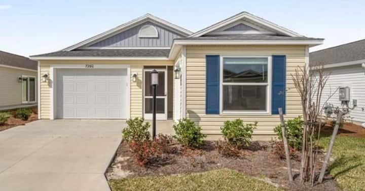 Perfect Villages Villa Close To The Highway! - Leesburg, FL
