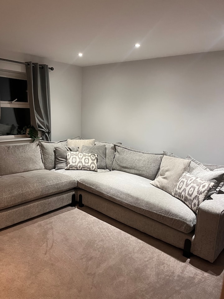 4 Bed, 3.5 Bath House In Toddington - Dunstable