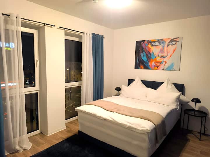 City-appartement Mit Separaten Schlafzimmer - Düsseldorf