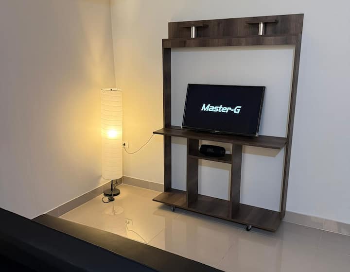 A Pasos Del Paseo Cívico De Tacna - Tacna