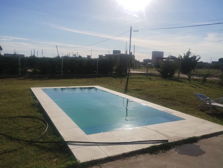 Alquiler Casa Con Pileta En Arana- La Plata - La Plata