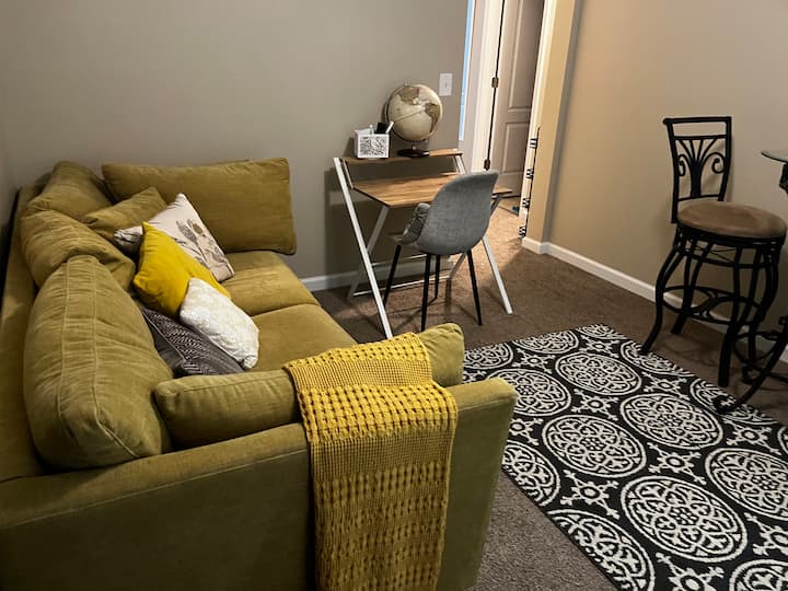 Raguz Getaway - Auburn, GA