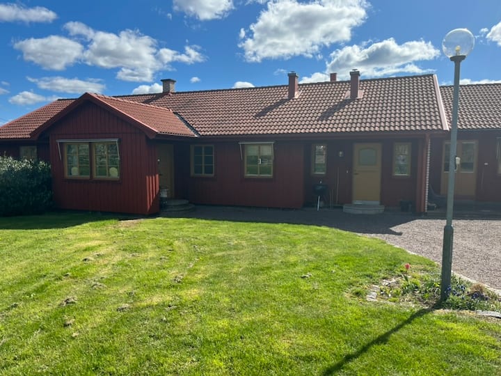 Charmig Villa På Landet - Nybro