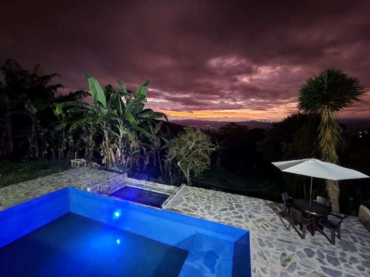 Casa Con Piscina Natural Y Vista A 30 Min De Buga - Buga