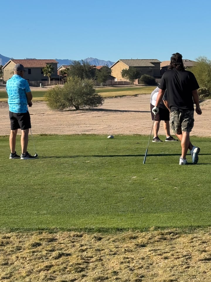 Lake Front Pool Hot Tub Gold Course - Maricopa, AZ