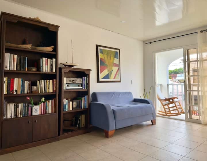 Hermoso Apartamento En El Centro, Cerca De Todo. - San Andrés