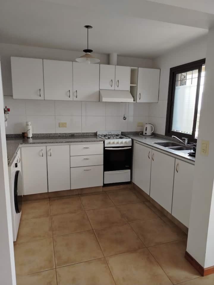 Dpto. Mendoza Capital Cerca De Los Cerros Y Ciudad - Mendoza