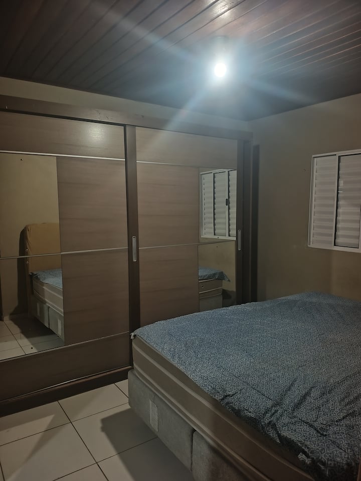 Casa Aceitamos Cachorro Gato Tem - Santo Antônio do Pinhal