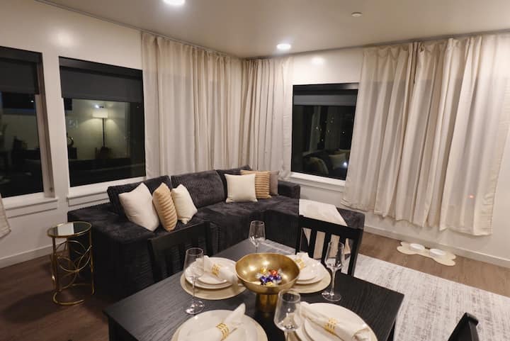 Mini Penthouse - Downtown Spokane Near Hospital - Spokane, WA