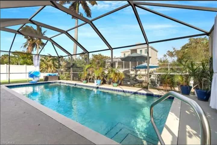 Belle Rio Paradise - Pool Home Near Beach On Canal - Bonita Springs, FL