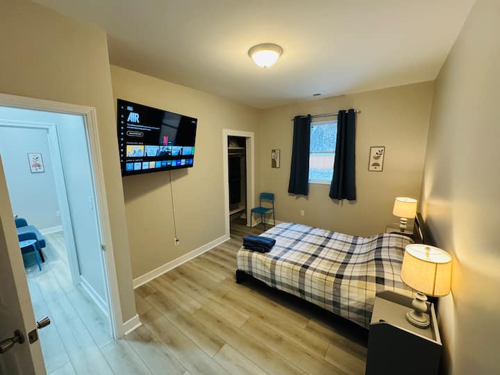 1 Bd 1 Bath Perfect For Traveling Professionals - Richmond, VA