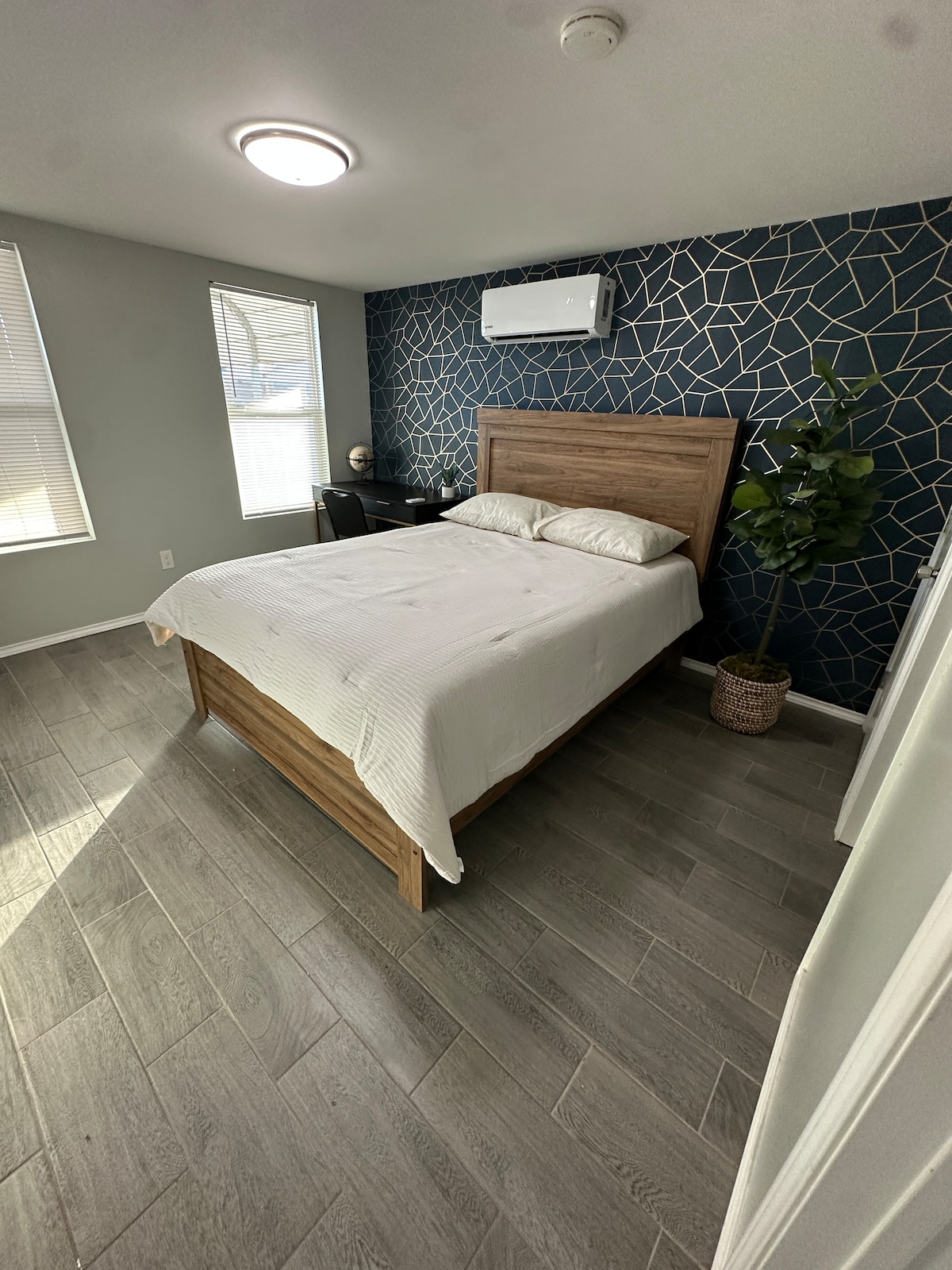 Casita im Fireman's Park - Kleine Häuser zur Miete in McAllen, Texas ...