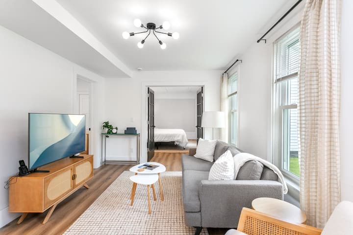 Cozy 2 Bed* Steps To Journeyman*pets Ok*fast Wi-fi - Three Oaks, MI