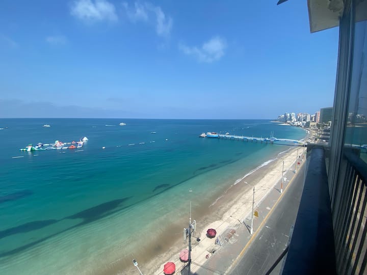 Malecon De Salinas Departmento Frente Al Mar - Salinas