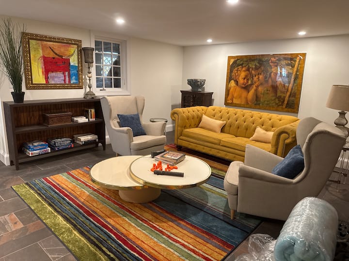 Garden Apartment In Roland Park, Victorian Mansion - Towson, MD