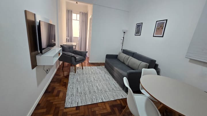 Conforto E óTima Localização Em Copacabana! - Rio de Janeiro