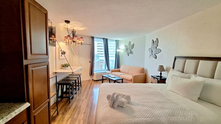 Beachside Studio With Ocean Views - South Carolina