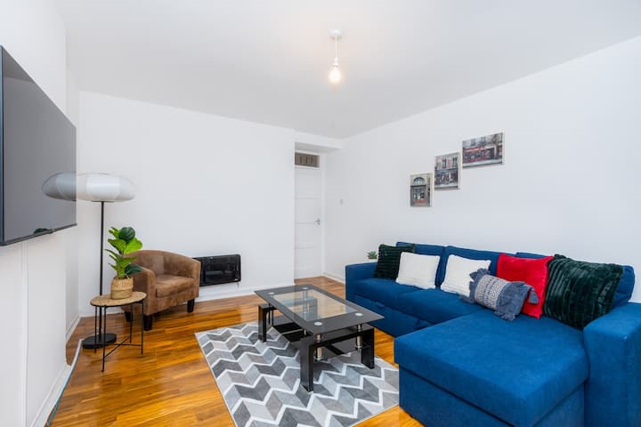 Spacious 3br 2 Bath London Flat With Free Parking - Bromley