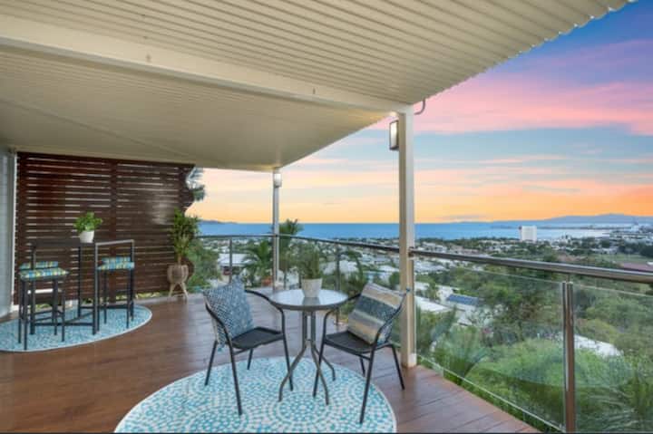 Castle Hill Home With Ocean Views - Vincent