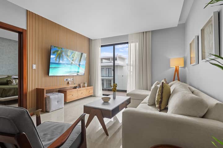 Elegant Beach Apartment With Private Rooftop - Punta Cana
